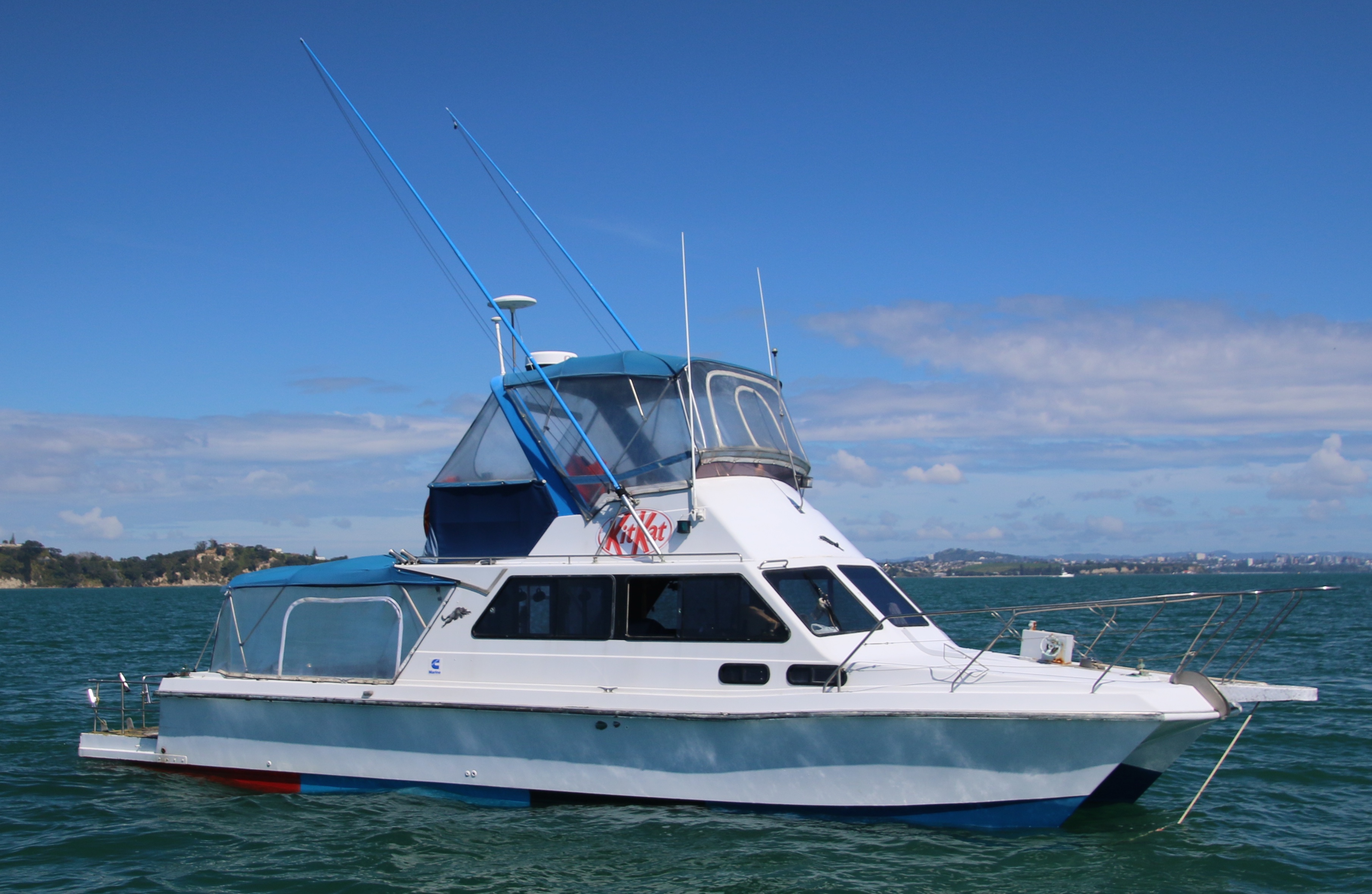 My current boat: KitKat – The Boating Blog